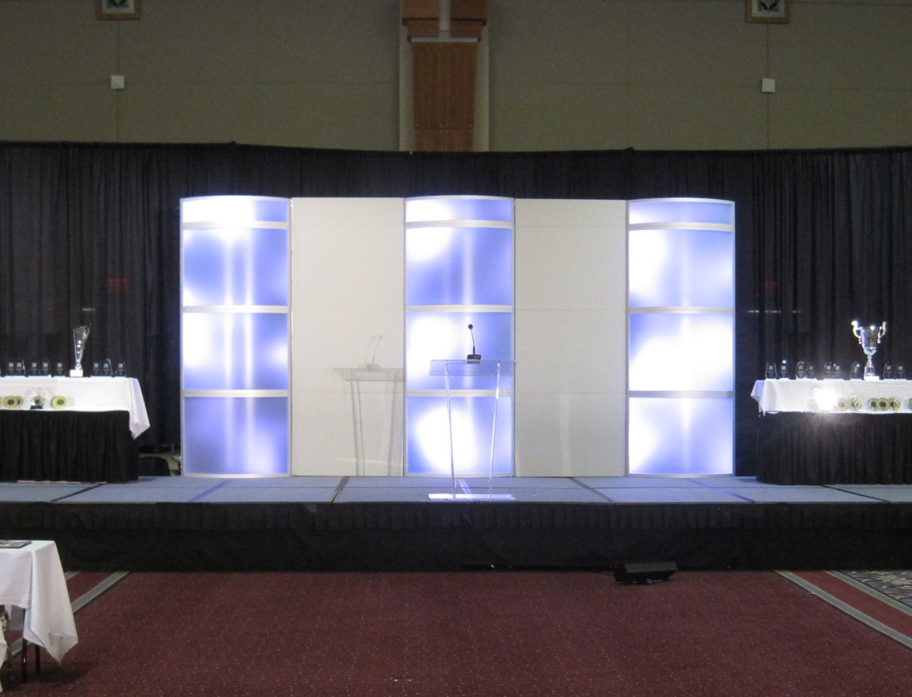 Seamless Frame and Panel Scenery | Hard Panel Modular Scenic System